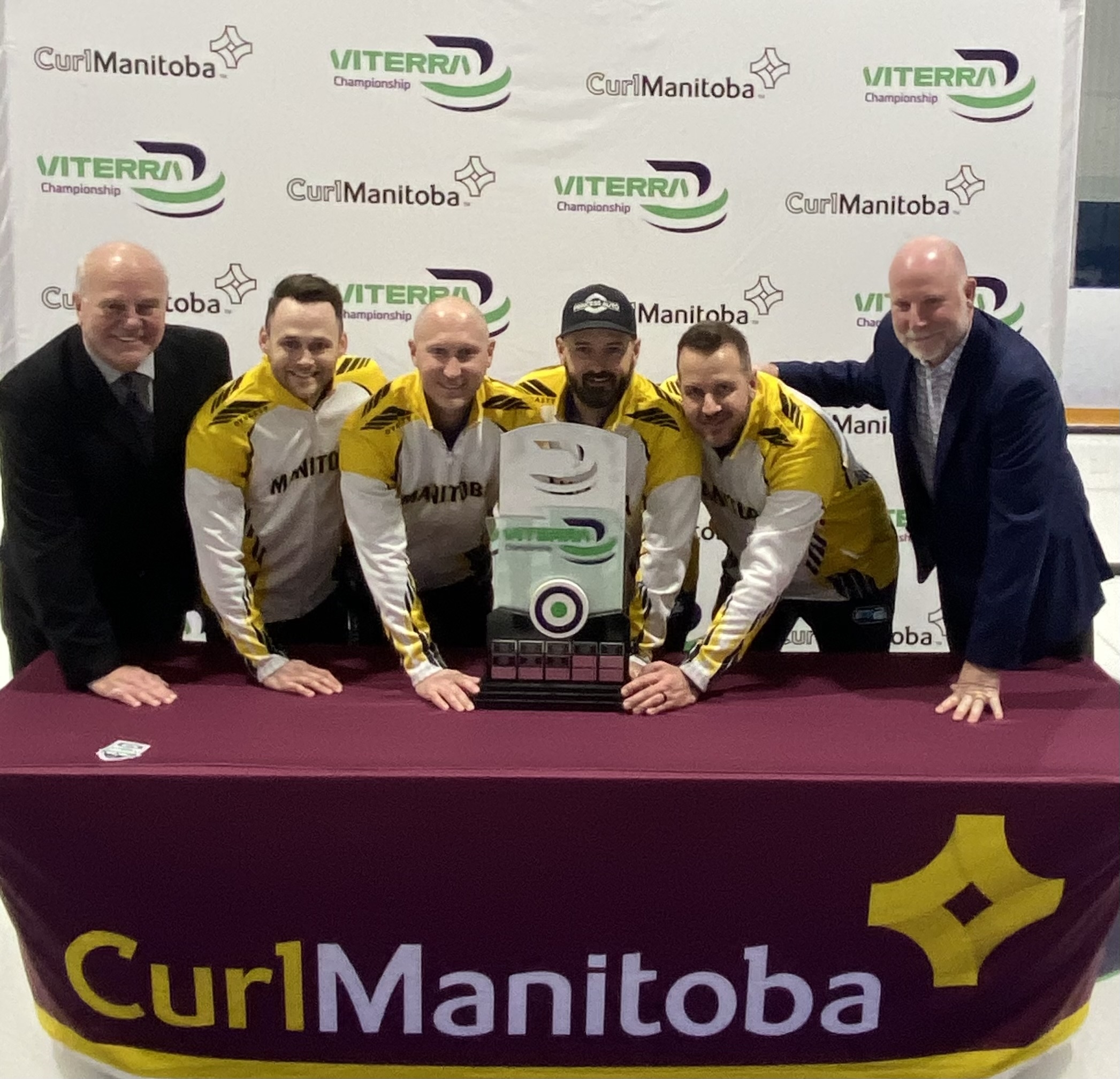 TEAM CARRUTHERS BECOMES TEAM MANITOBA | thecurler.com
